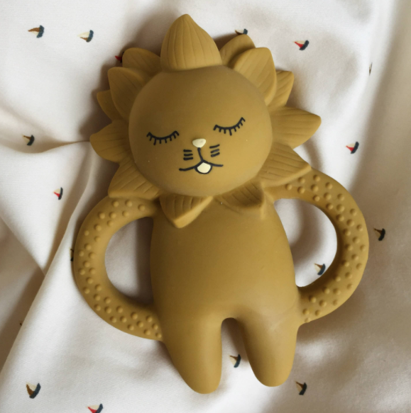 Konges slojd Lion teether – 해피리틀애틱